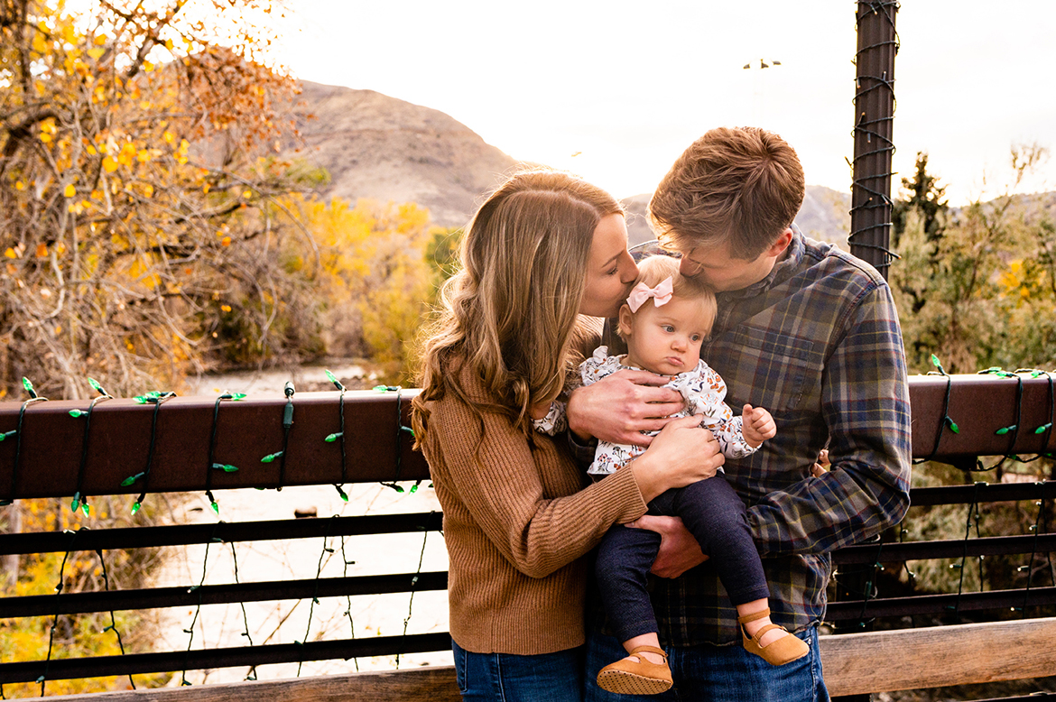 Best Denver locations for family photos with your dog ...